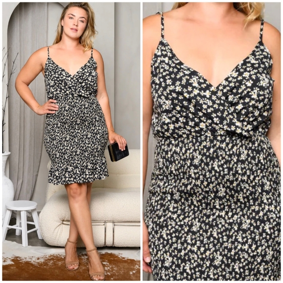 Dresses | Plus Size Smocked Black Floral Short Dress | Poshmark